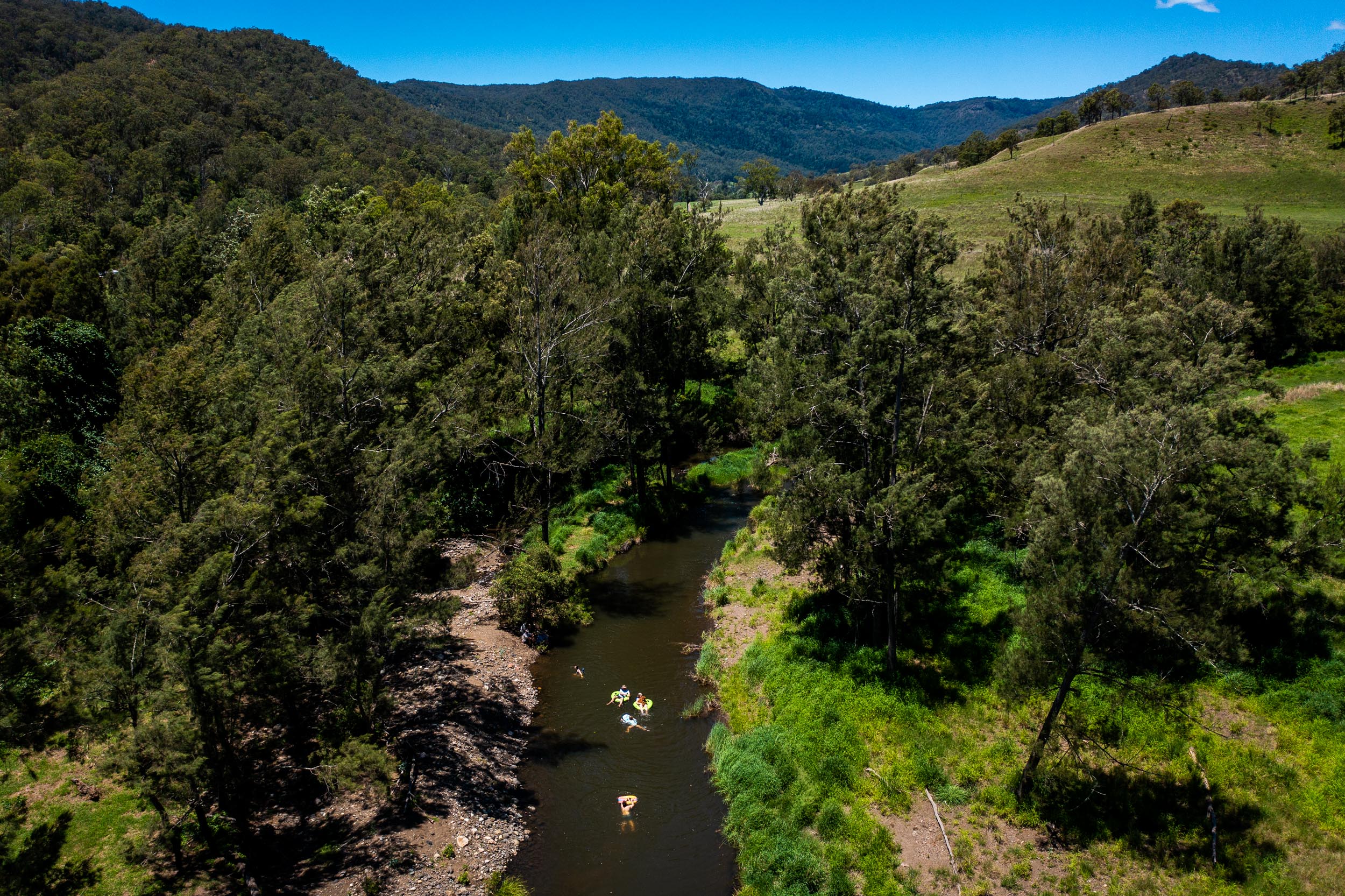 10 perfect places to stay with river access near Brisbane
